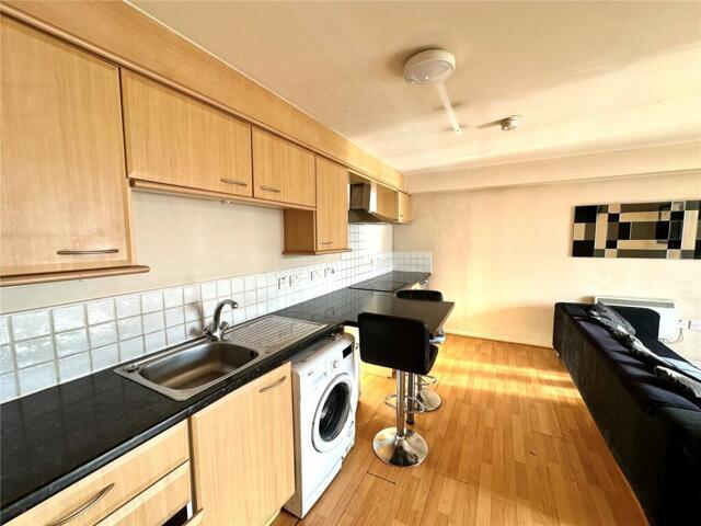 Apartment 2 Bedroom For Sale Liverpool Liverpool 125000 ES99523725