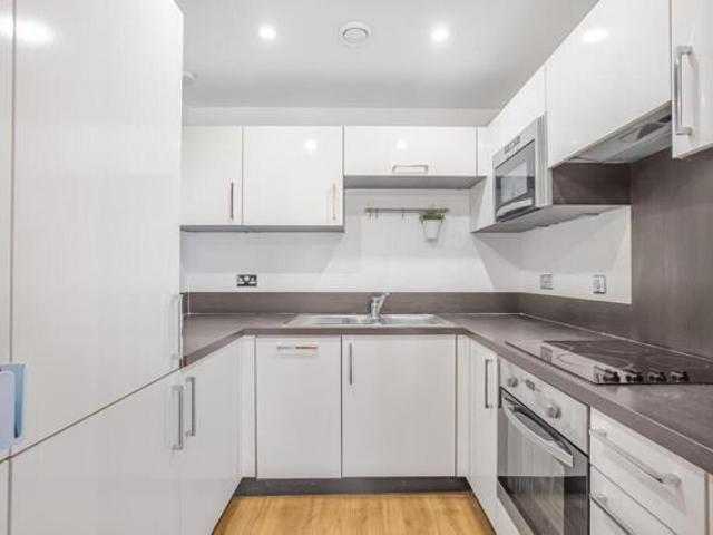 Apartment 2 Bedroom For Sale London Greater London 415000 ES99840151