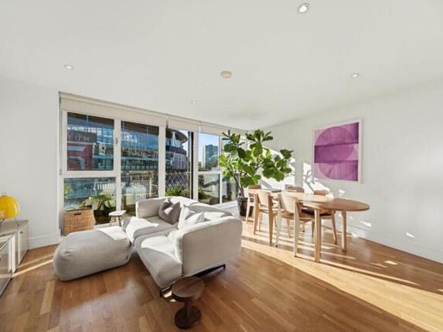 Apartment 2 Bedroom For Sale London Greater London 565000 ES100987773