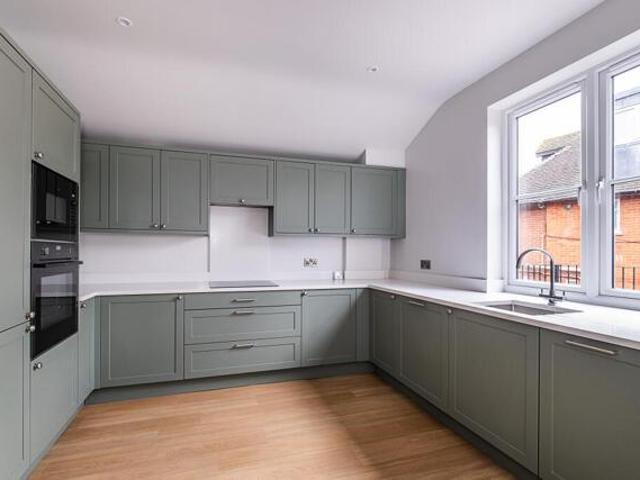 Apartment 2 Bedroom For Sale London Greater London 585000 ES99986340