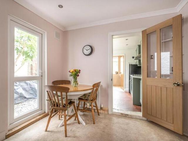 Apartment 2 Bedroom For Sale London Greater London 600000 ES98968856