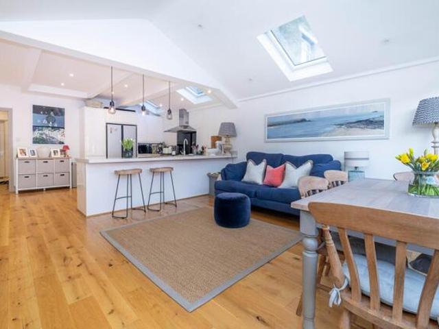 Apartment 2 Bedroom For Sale London Greater London 800000 ES99277729