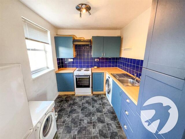 Apartment 2 Bedroom For Sale London Greater London 240000 ES101677749