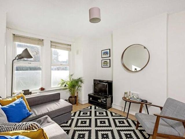 Apartment 2 Bedroom For Sale London Greater London 290000 ES99773769