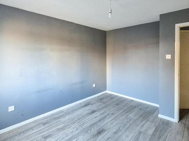 Apartment 2 Bedroom For Sale London Greater London 292000 ES99092488