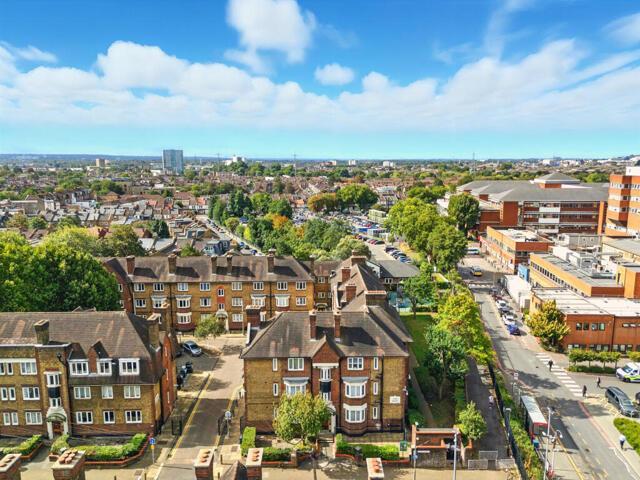 Apartment 2 Bedroom For Sale London Greater London 380000 ES98204774