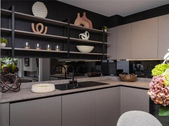 Apartment 2 Bedroom For Sale Paisley Renfrewshire 214995 ELS100786863