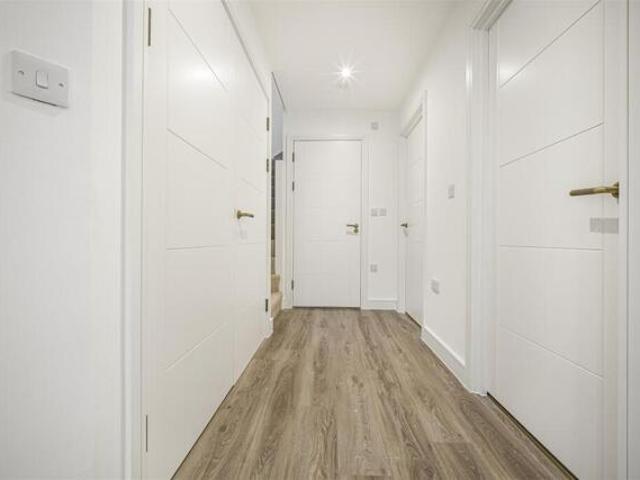 Apartment 2 Bedroom For Sale Penarth Penarth 365000 ELS99130387