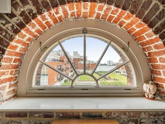 Apartment 2 Bedroom For Sale Portsmouth Portsmouth 290000 ES100263351