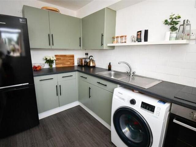 Apartment 2 Bedroom For Sale Prenton Merseyside 110000 ELS98612682