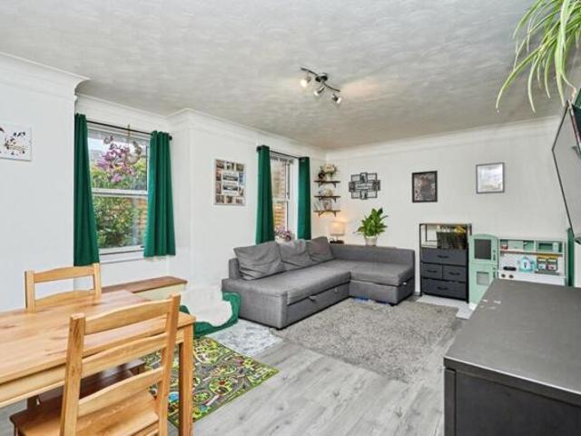 Apartment 2 Bedroom For Sale Ryde Isle Of Wight 150000 ES100398443