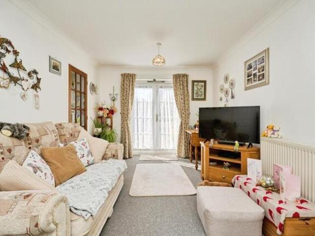 Apartment 2 Bedroom For Sale Ryde Isle Of Wight 165000 ELS99130162