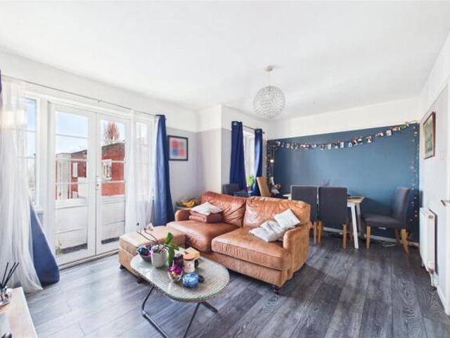 Apartment 2 Bedroom For Sale Reading Reading 240000 ES100953565