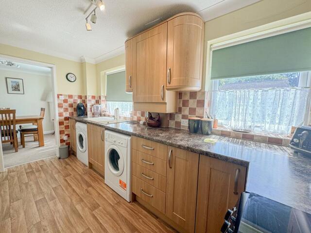 Apartment 2 Bedroom For Sale Ringwood Hampshire 247950 ES101677885