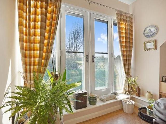 Apartment 2 Bedroom For Sale Romford Greater London 425000 ELS100132176