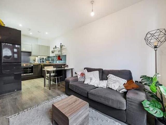 Apartment 2 Bedroom For Sale Stevenage Hertfordshire 150500 ELS100579182