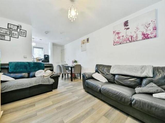 Apartment 2 Bedroom For Sale Stevenage Hertfordshire 230000 ELS100058299