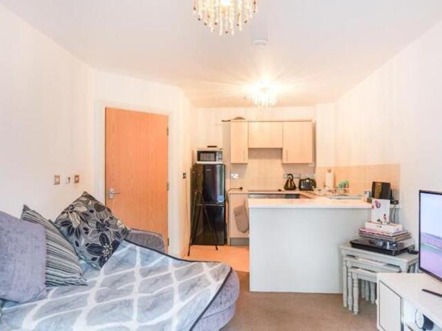 Apartment 2 Bedroom For Sale Stoke On Trent Stoke On Trent 52000 ES98612317