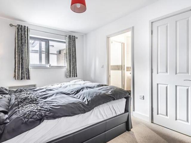 Apartment 2 Bedroom For Sale Swindon Swindon 170000 ES99237204