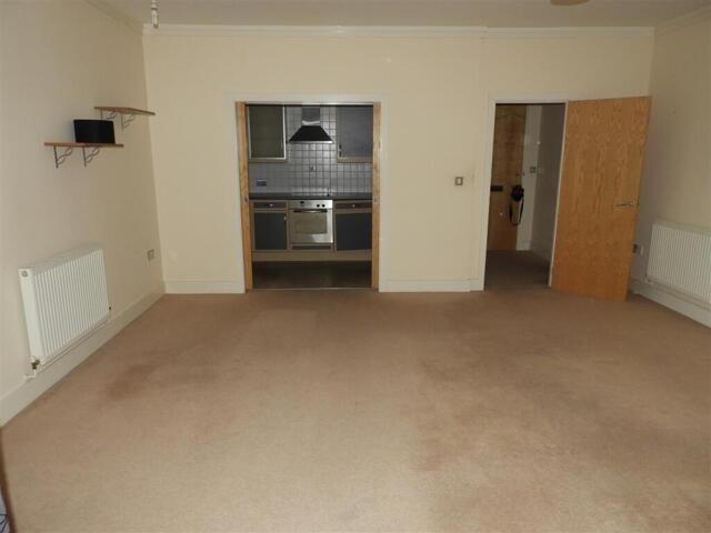 Apartment 2 Bedroom For Sale Swindon Wiltshire 140000 ELS99029140