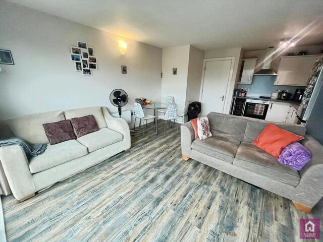 Apartment 2 Bedroom For Sale Salford Salford 165000 ES101379075