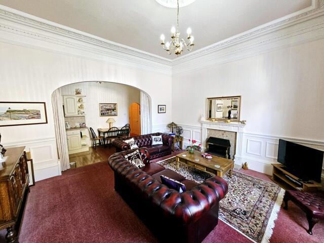 Apartment 2 Bedroom For Sale Scarborough North Yorkshire 145000 ES100733957