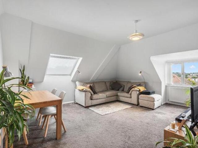 Apartment 2 Bedroom For Sale Seaford East Sussex 265000 ES99641767