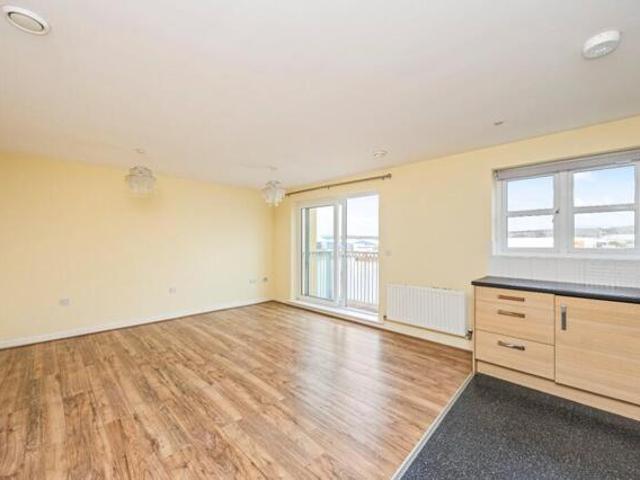Apartment 2 Bedroom For Sale Shoreham West Sussex 265000 ELS99608159