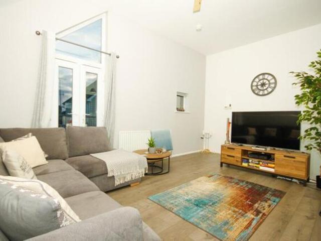 Apartment 2 Bedroom For Sale Sittingbourne Kent 170000 ELS99344797