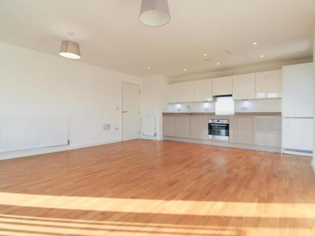 Apartment 2 Bedroom For Sale Slough Slough 275000 ES99523677