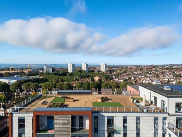 Apartment 2 Bedroom For Sale Southend on sea Southend On Sea 200000 ES98765737