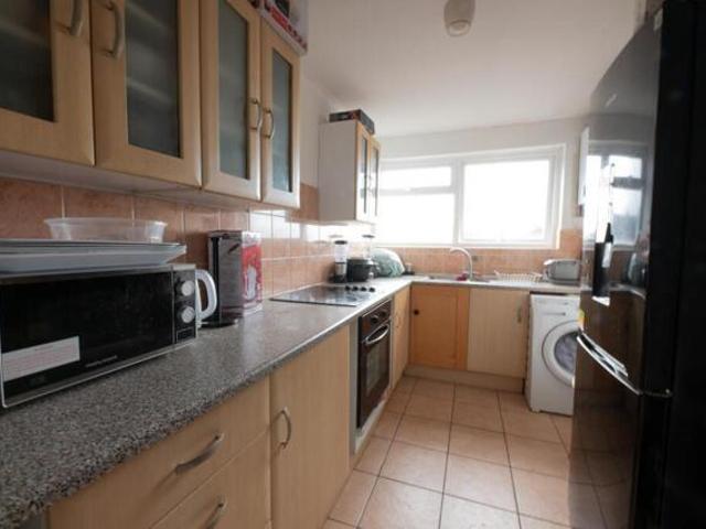 Apartment 2 Bedroom For Sale Southend On Sea Southend on Sea 200000 ES99986328