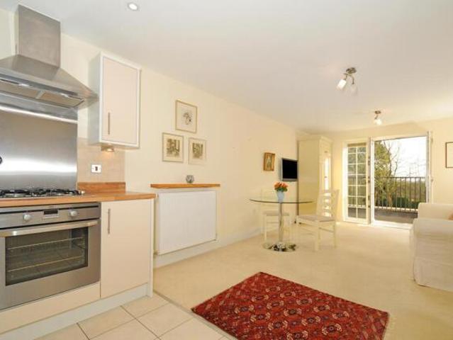 Apartment 2 Bedroom For Sale Twyford Northamptonshire 240000 ES101675497