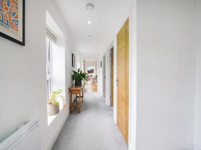 Apartment 2 Bedroom For Sale Thornton Heath Greater London 300000 ELS98903241