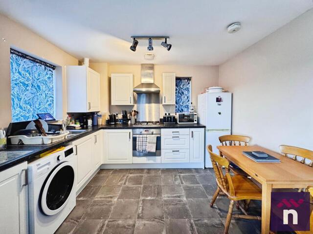 Apartment 2 Bedroom For Sale Warminster Wiltshire 150000 ELS99951883
