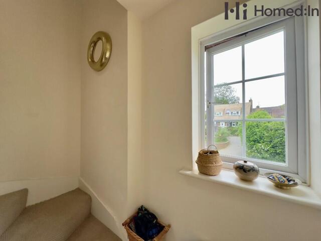 Apartment 2 Bedroom For Sale West Sussex West Sussex 270000 ELS99608532