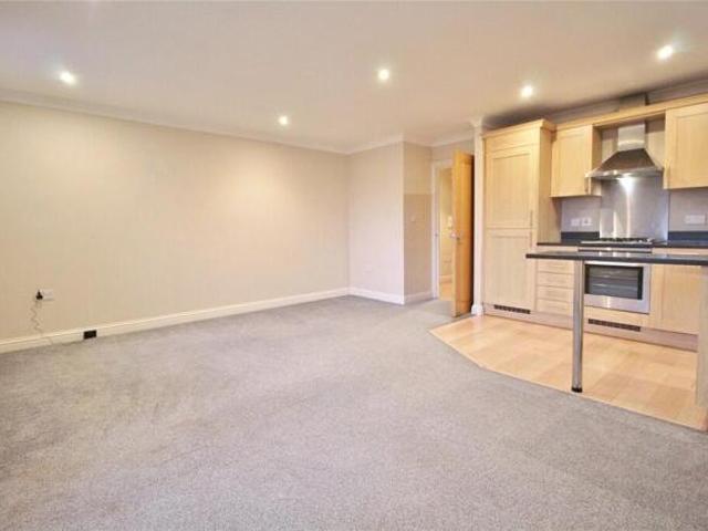 Apartment 2 Bedroom For Sale West Sussex West Sussex 290000 ELS99641943