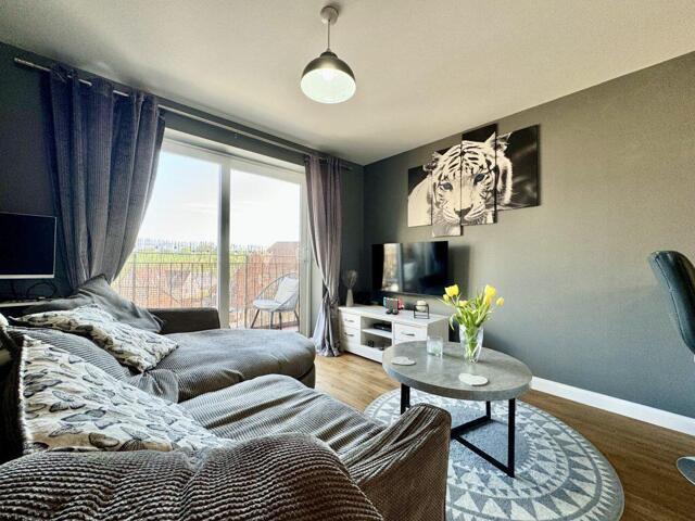 Apartment 2 Bedroom For Sale Yeovil Somerset 137000 ES100988105