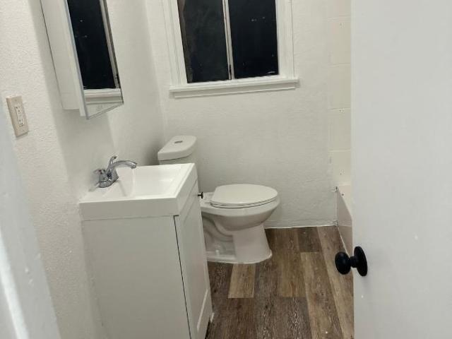 apartment 2 bedroom, Lynwood CA 90262 DS87081726