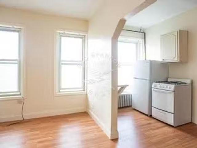 Apartment 2 bedrooms in Village East