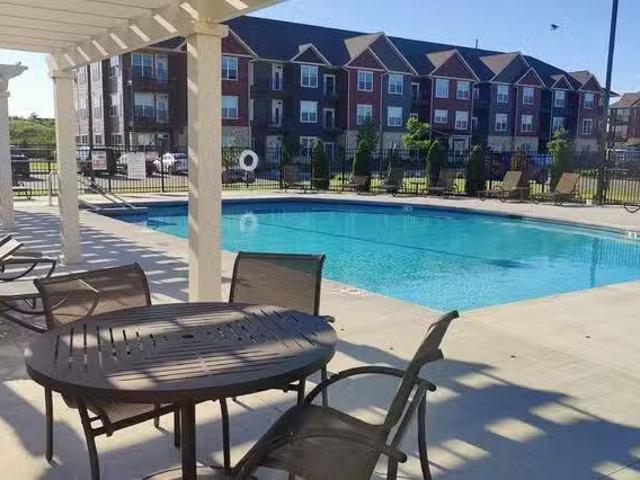 Apartment 2 bedrooms in Windsor