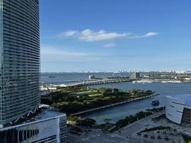 Apartment 2 bedrooms in Downtown