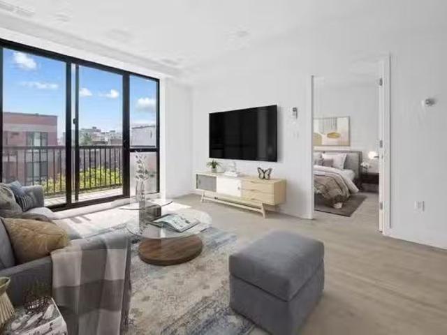 Apartment 2 bedrooms in Harlem West
