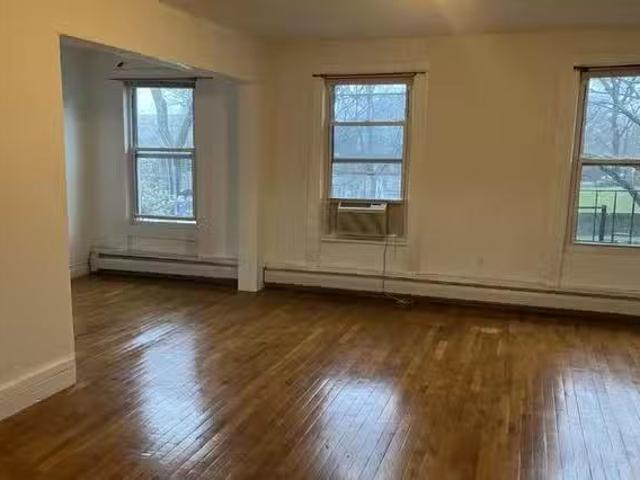 Apartment 2 bedrooms in Harlem West