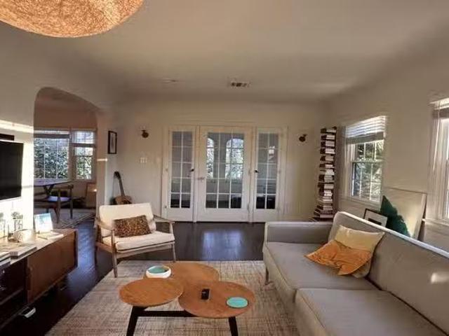 Apartment 2 bedrooms in Hollywood