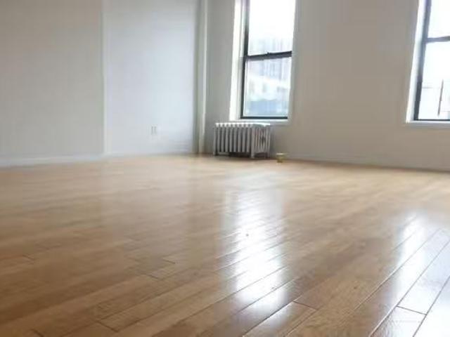Apartment 2 bedrooms in Midtown West