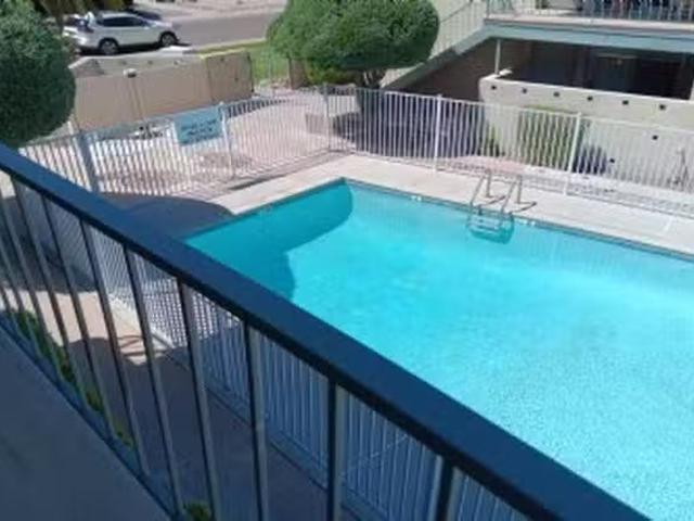 Apartment 2 bedrooms in Scottsdale Area