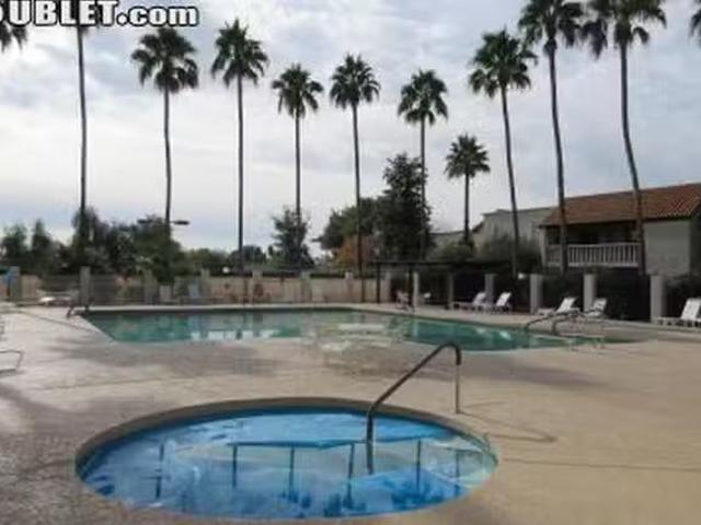 Apartment 2 bedrooms in Scottsdale Area