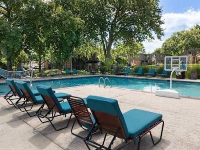 Apartment 2 br 1 ba