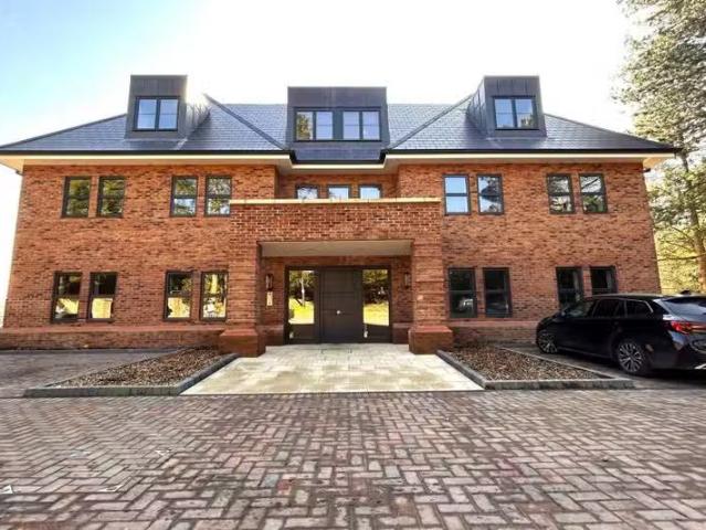Apartment 2 Dunwood, Homestead Road, Disley, 2 bedroom, Apartm.